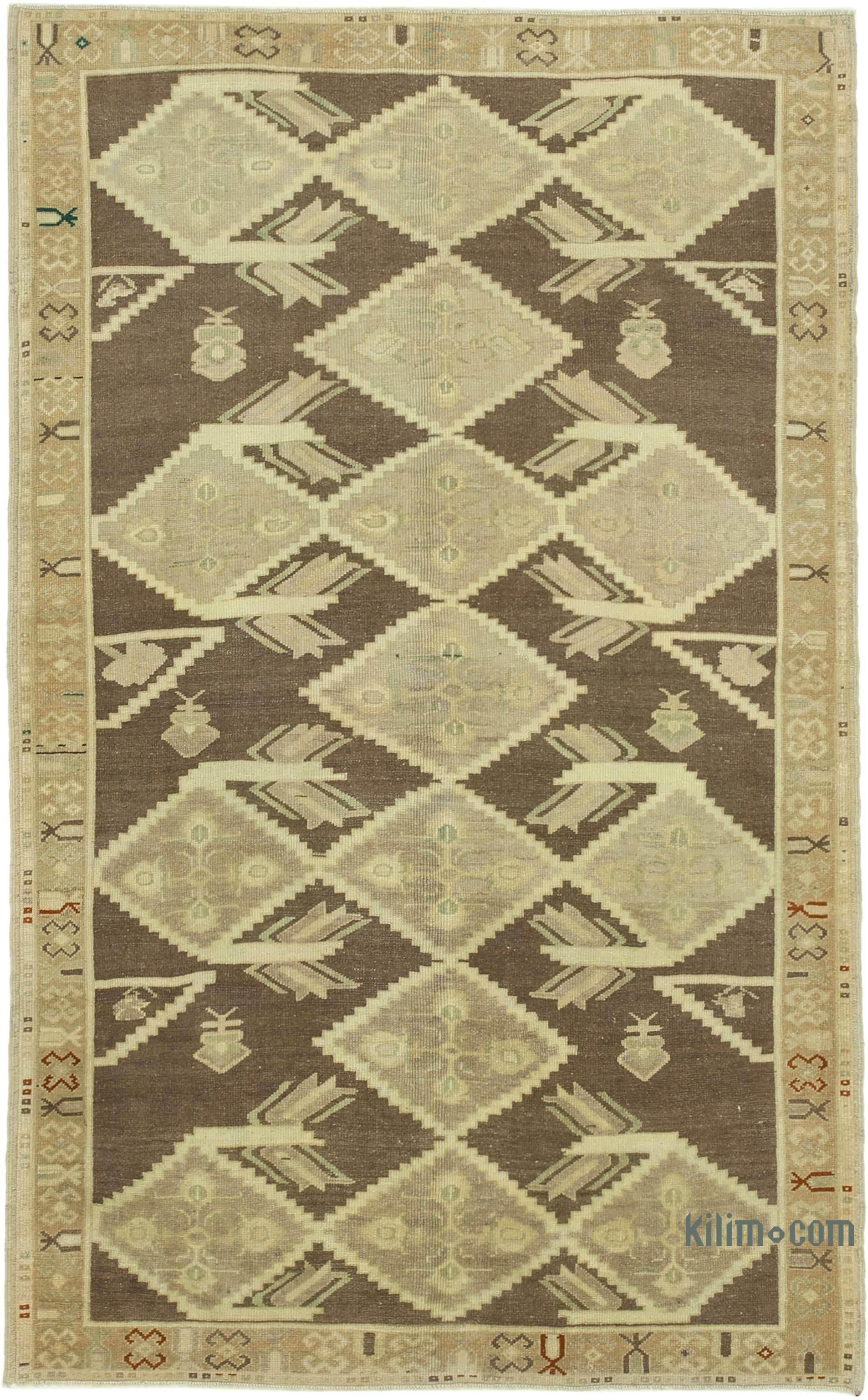 Shop Traditional Handwoven and Hand-knotted Rugs and Carpets